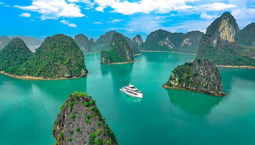 Ha Long Bay Luxury Cruise: Islands, Caves & Local Lunch - The Value: How It Adds Up