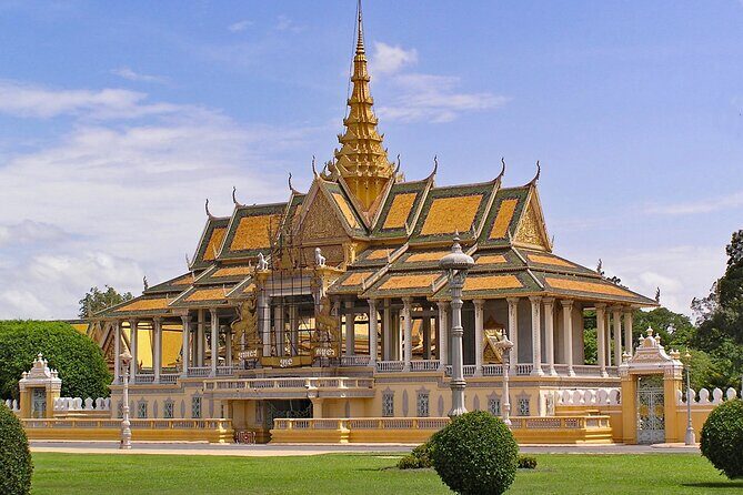 Half Day Private Tour in Phnom Penh - Practical Insights and Value