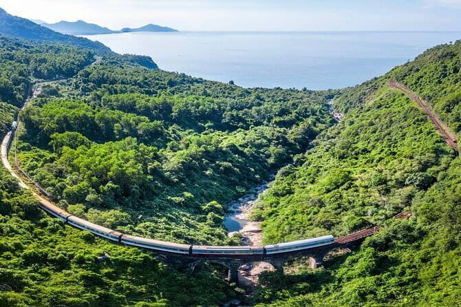 Half Day Tour in Monkey Mountain in Son Tra peninsula by Jeepney - The Experience: What to Expect