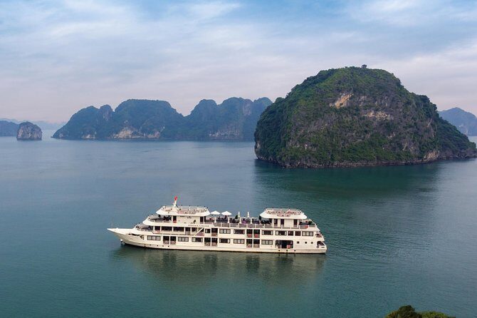 Halong Bay 2 Days - 1 Night with ATHENA CRUISE 5 star - Day 2: The Spiritual Start and Stunning Cave Exploration