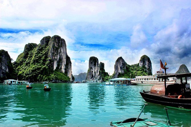 Halong Bay day tour 4 hours Cruise from Hanoi city with luxury van - Who Is This Tour Best Suited For?