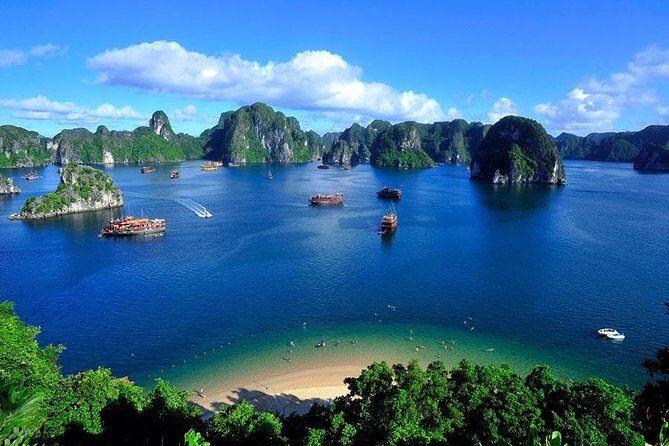 Halong Bay Full Day Tour with All-Inclusive: Boat, Kayak, Island, Cave and Lunch - Who Will Love This Tour?