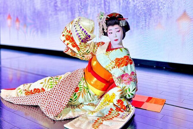 HANAGATA a Traditional Japanese Dance Show - What You Can Expect During the Performance