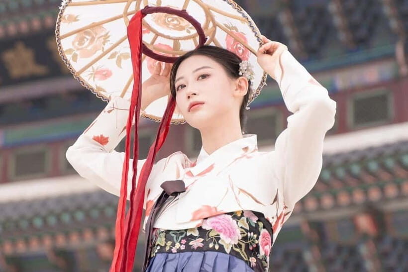 Hanbok Photoshoot at Gyeongbokgung Palace: Photos & Videos - What to Expect During Your Gyeongbokgung Hanbok Photoshoot