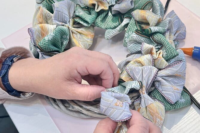 Handmade wreath experience using tatami mat edges in Tokyo - The Sum Up