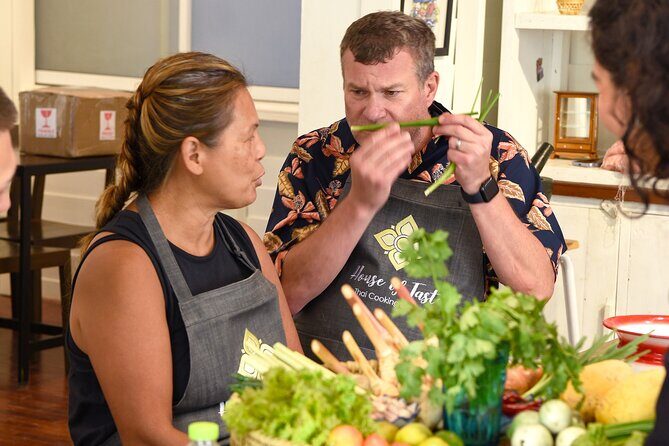 Hands-on Thai Cooking Class & Market Tour in Sukhumvit - What Travelers Say