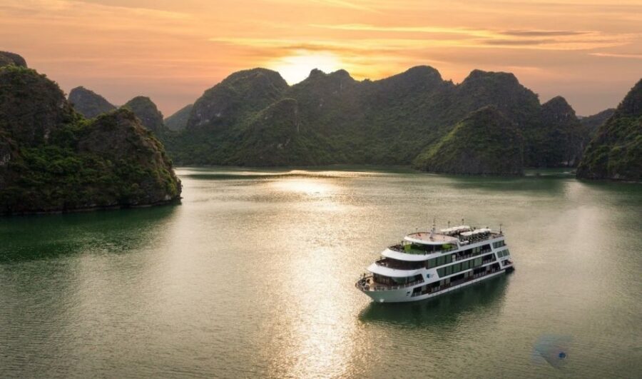Hanoi: 3-Day Ha Long/Lan Ha Bay Cruise with Private Balcony - Detailed Day-by-Day Experience