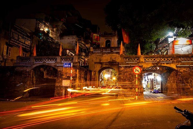 Hanoi by Night Photo Tour - Starting at Old City Gate: First impressions and tech tips