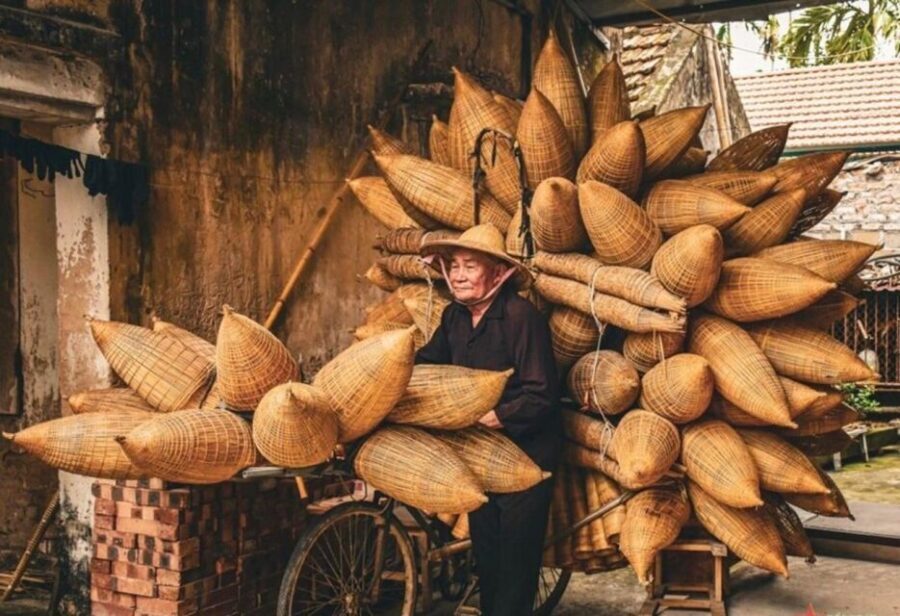 Hanoi: Day Trip to Bamboo Fish Trap & Soy Sauce Villages - What’s Included and What’s Not