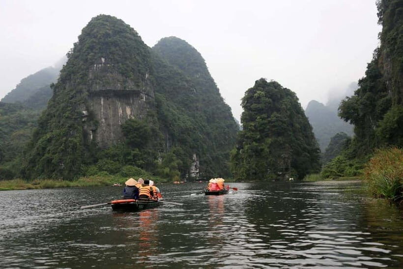 Hanoi: Hoa Lu, Trang An, and Water Puppet Show Tour - A Deep Dive into the Itinerary