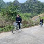 Hanoi - Lan Ha Bay 1 Day with kayaking , Swimming and Cave - The Experience of the Cruise