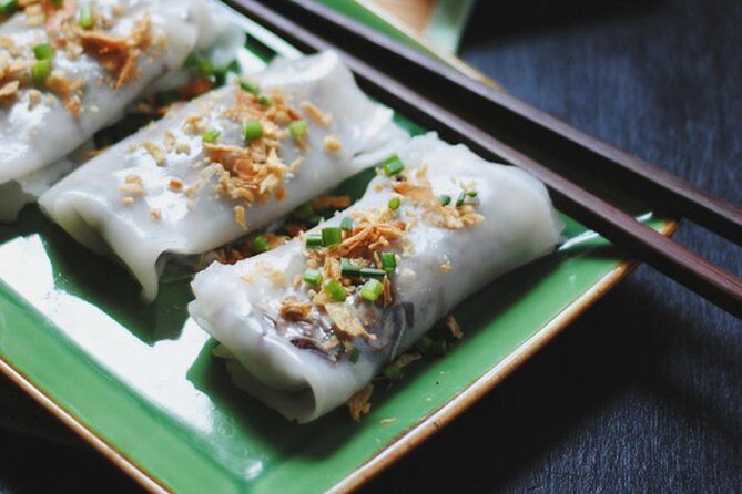 Hanoi street food walking tour in 3 hours - What Travelers Say