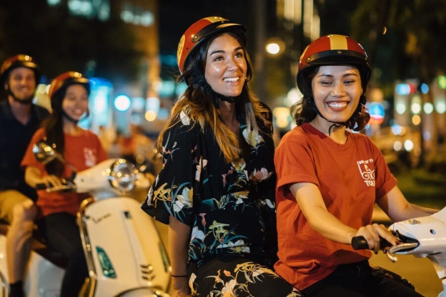 HCMC: A Taste of Vietnam Saigon Night Food Tour - Why This Tour Is a Great Choice