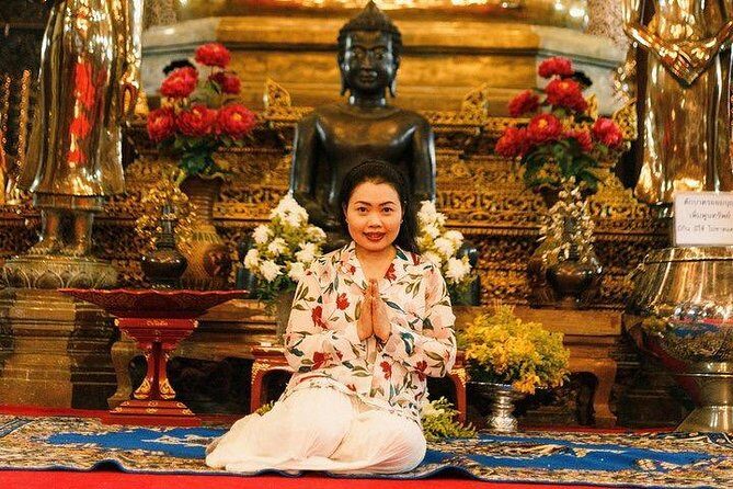 Heart of Chiang Mai By Tuk Tuk under the Sunlight or Moonlight - Authentic Experiences and Genuine Impressions