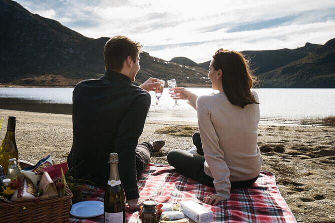 Heli-Picnic Alpine Lake Kahurangi National Park - The Joys of the Helicopter Flight