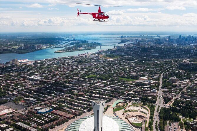 Helicopter Tour Over Montreal - What to Expect During the Flight