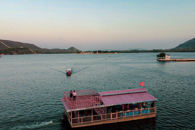 Heritage Tour : Private Boat, Havelis, City Walk & High Tea - Practical Considerations: What You Should Know