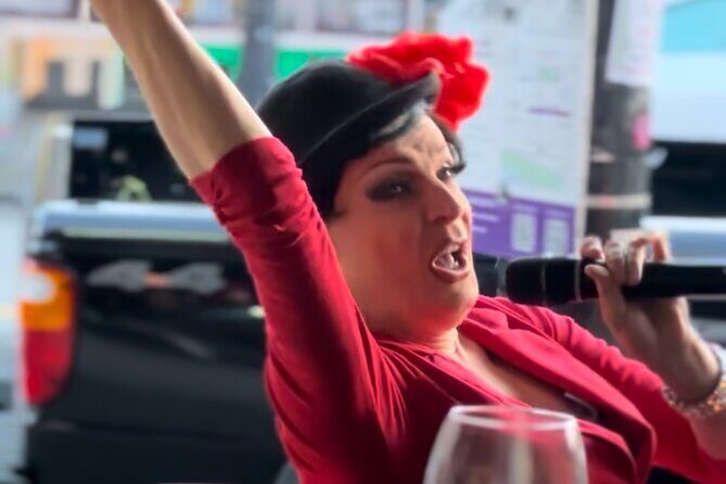 Hidden Vancouver Tour with Dinner - The Value in Context