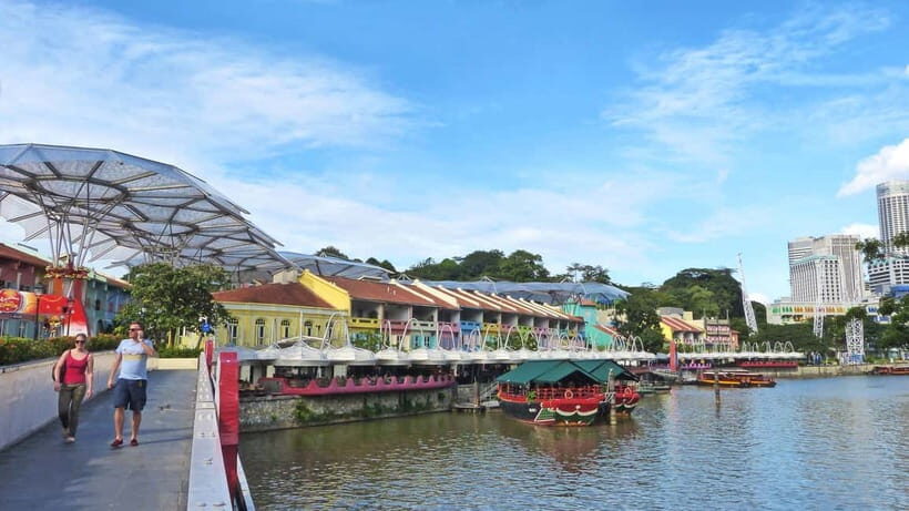 Highlight of Singapore Instagram Walking Tour - How the Tour Works and What to Expect