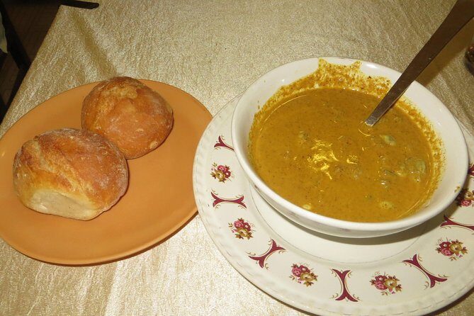 Highlights of Panjim Neighbourhood(3 Hours Guided Walk, Food&Drink Tasting Tour) - FAQ