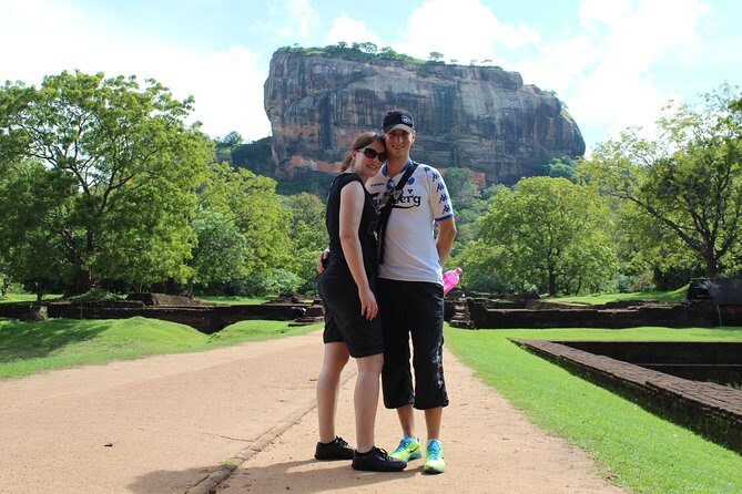 Highlights Of Sri Lanka- 7 Days Tour - Day 1: Entering the Wilderness at Minneriya