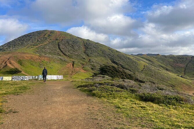 Hiking along Pacifica State Beach Coastline - FAQs