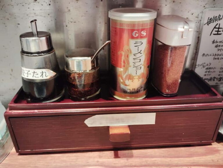 Himeji: Guided Ramen Tour with 2 Bowls of Ramen - The Flavors of Himeji Ramen