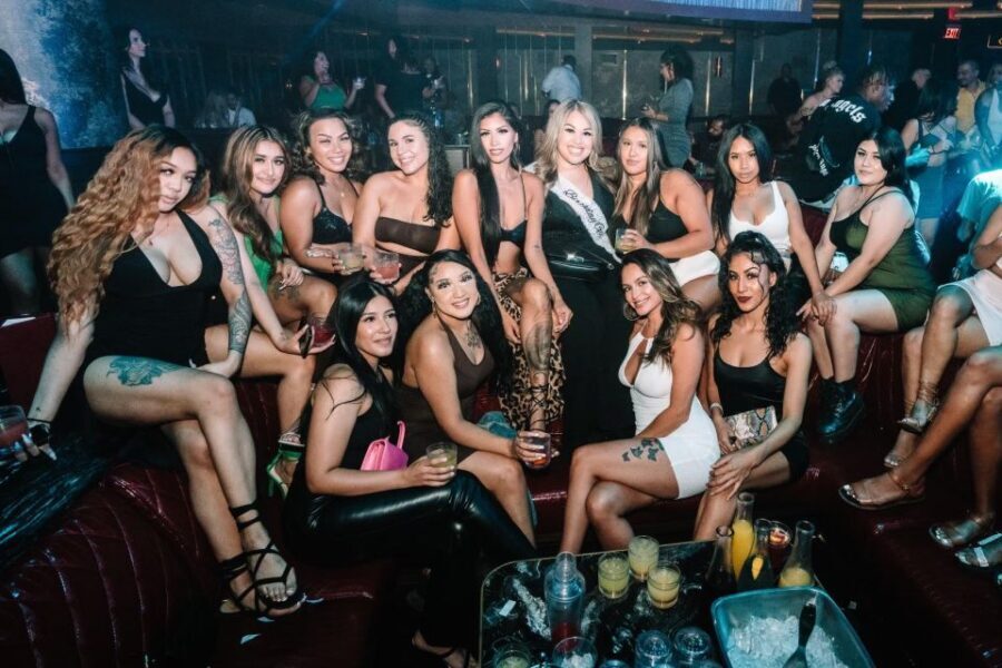 Hip Hop Club Crawl w party bus experience & top shelf liquor - The Reality: Reviews and What They Tell Us