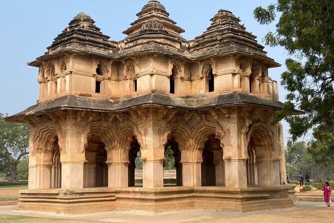Hire a Licensed Guide for Fullday Hampi visit with own transport - Practical Details and Logistics