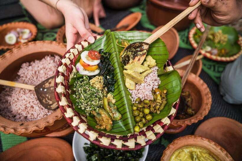 Hiriwadunna: Lake Fishing and Cooking Experience with Locals - A Meal to Remember