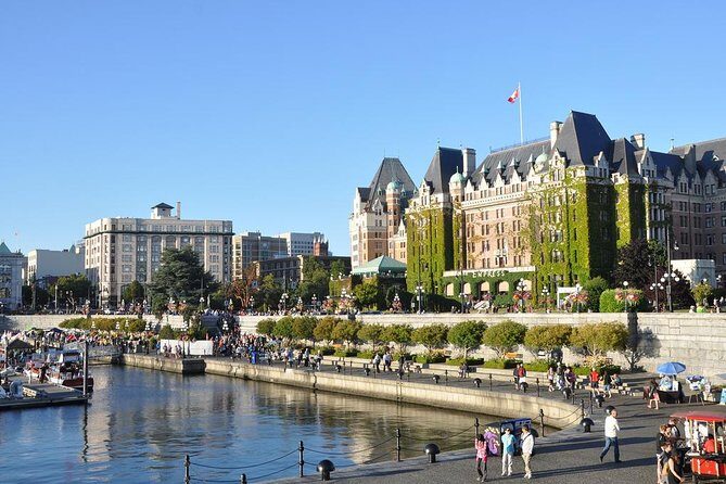 Historical Landmarks Tour of Victoria Grand City and Craigdarroch Castle - Insights from the Reviews