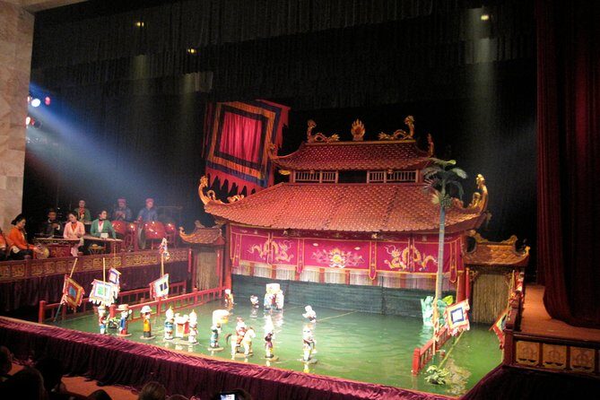 Ho Chi Minh City: Saigon River Dinner Cruise with Live Music - The Scenic Saigon River