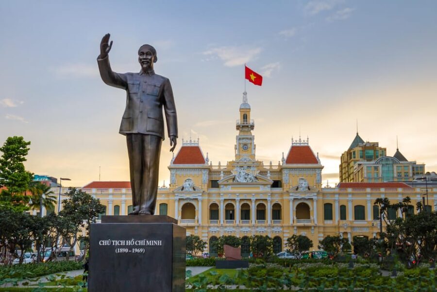 Ho Chi Minh: Guided Walking Tour of Saigon Highlights - What to Expect