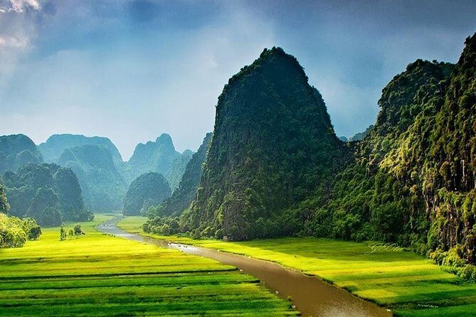 Hoa Lu - Tam Coc - Mua Cave Luxury Day Tour - Limousine Bus Transfer - FAQ