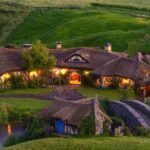 Hobbiton Movie Set Guided Tour small group from Auckland - Detailed Itinerary Breakdown