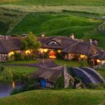 Hobbiton Movie Set Small Group Fully Guided Day Tour from Auckland - Timing and Duration