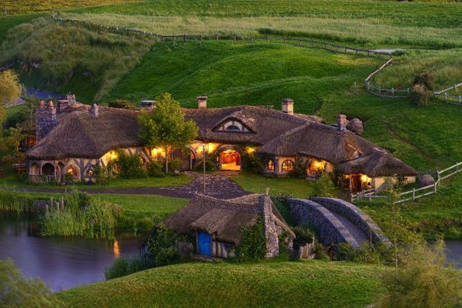 Hobbiton Movie Set Small Group Fully Guided Day Tour from Auckland - Timing and Duration
