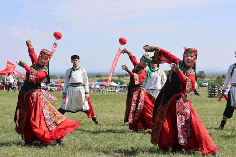 Hohhot: 6-Day Private Tour to Huitengxile and Kubuqi Desert - Detailed Review of the Tour Experience