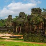 Hoi An: 3-Day 2-Night explore My Son, Hue and Hoi An town - Practical Considerations and Traveler Tips