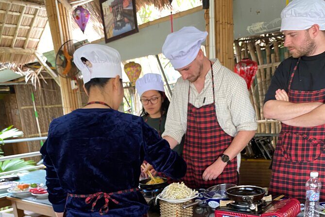 Hoi An Cooking School with Boat & Market Tour - Practicalities and What to Expect