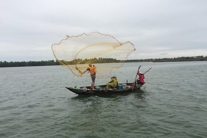 Hoi An Farming and Fishing life Experience Tour - The River Cruise and Basket Boat Adventure