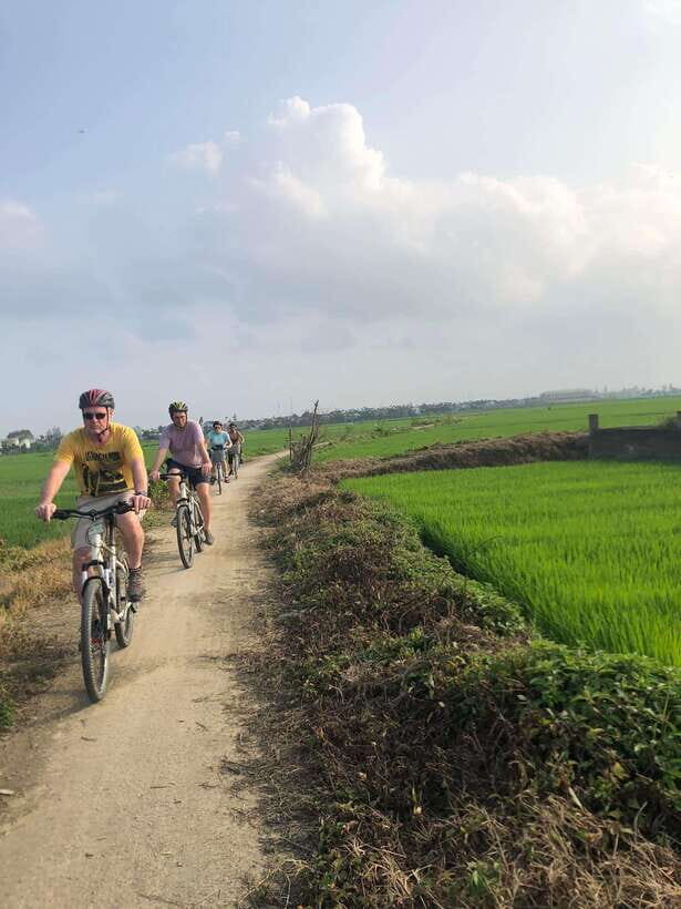 Hoi An: Half-Day Bike Tour with Local Guide - What Makes This Tour Stand Out