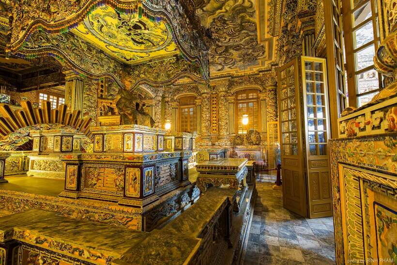 Hoi An: Imperial Hue And Scenic Hai Van Pass Discovery Tour - Exploring Hue’s Imperial City: A Rich Tapestry of Architecture and History