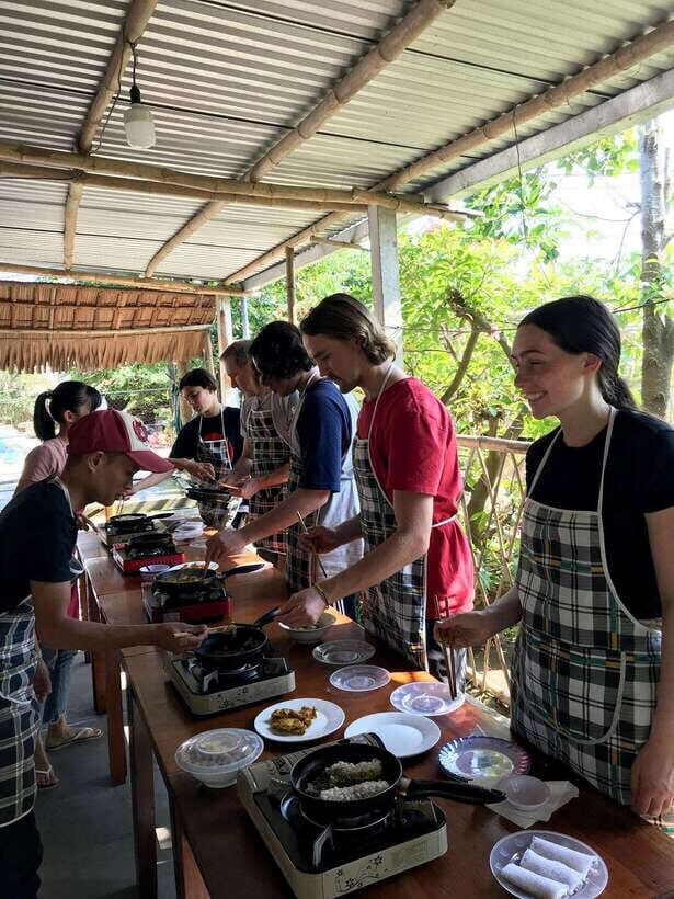 Hoi An: Market Tour, Basket Boat Ride and Cooking Class - Who Might Love This Tour