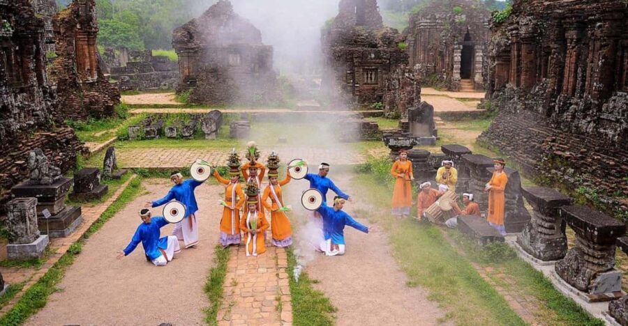 Hoi An: My Son Holy Land Sunset Tour And Cruise Trip - Who Will Appreciate This Tour?