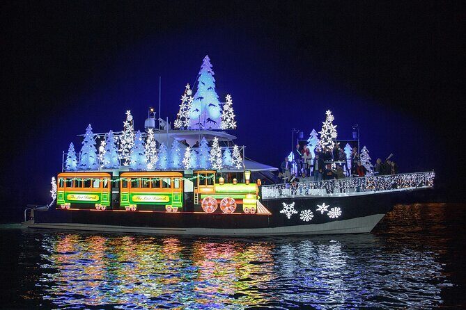 Holiday Lights Cruise Throughout Luxurious Newport Beach Harbor - What’s Included and What’s Not