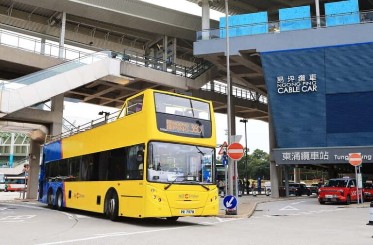 Hong Kong: 360 Lantau Open-Top Bus Sightseeing Experience