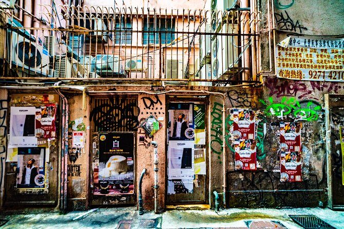 Hong Kong Street Art Tour with a Local: 100% Personalized & Private - Detailed Exploration of the Itinerary