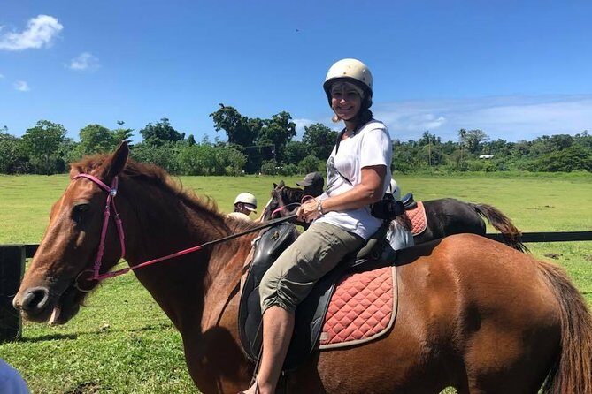 Horse Riding in Port Vila with Yumi Tours - The Personal Touch: Guides and Group Size