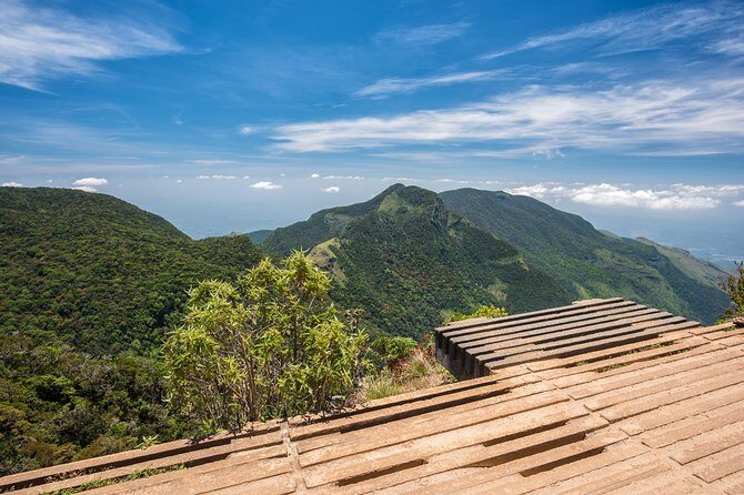 Horton Plains National Park Entrance Ticket with Guide - Why Choose This Tour?